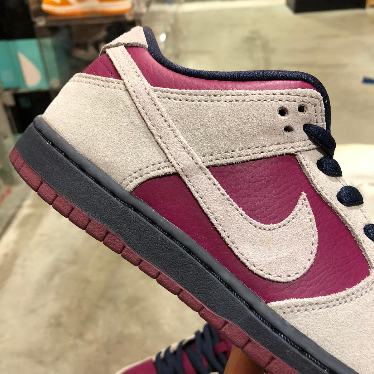 DS 2019' Nike Dunk Low Pro SB TRUE BERRY – SoleAddicttUNDS